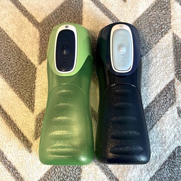 Contigo | Dining | Contigo Blue And Green Autoseal Cups | Poshmark